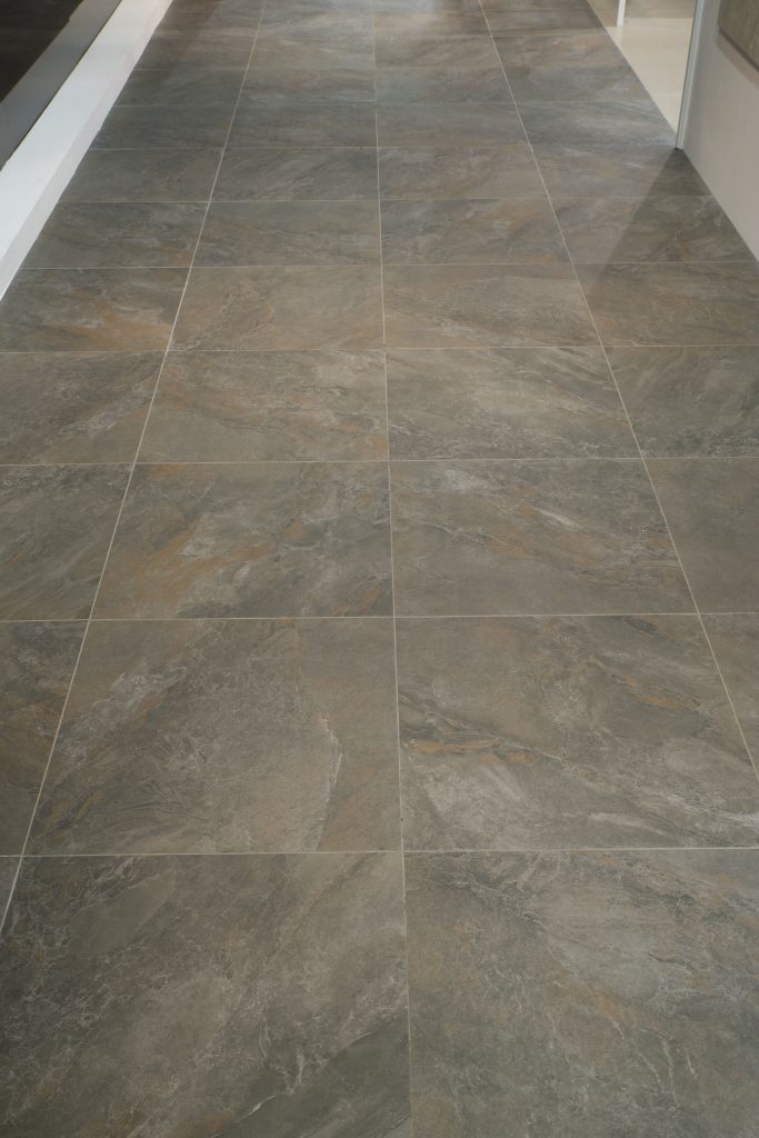 Grespania Icaria blanco 30x60cm tile
