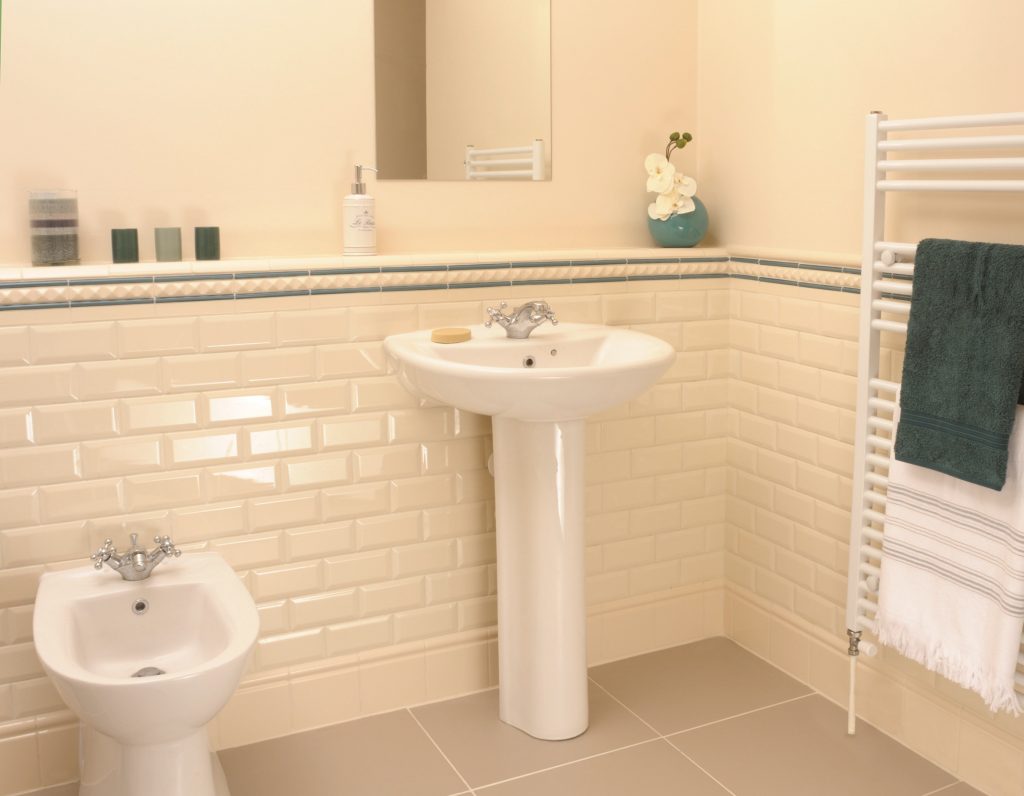 Original Style Artworks Colonial White Metro Tile B9004