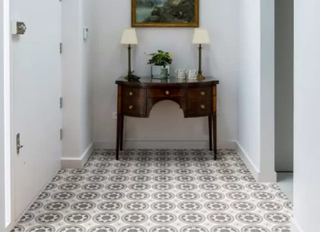 Floor Tile Ideas for Small Kitchens - Tile and Stone Online